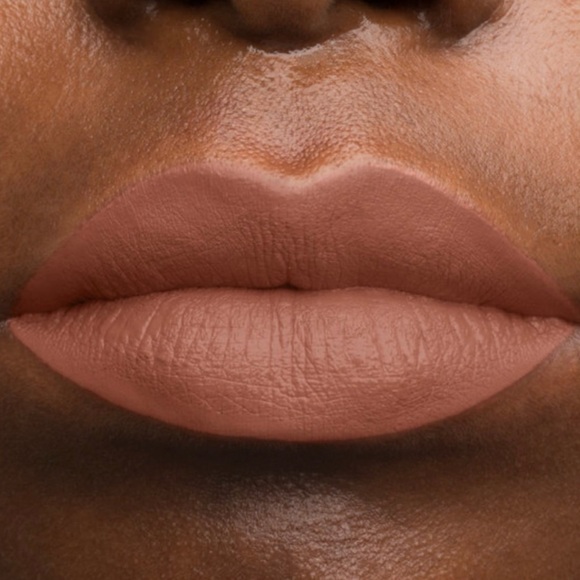 Jeffree Star | Makeup | Jeffree Star Leo Velour Liquid Lipstick | Poshmark